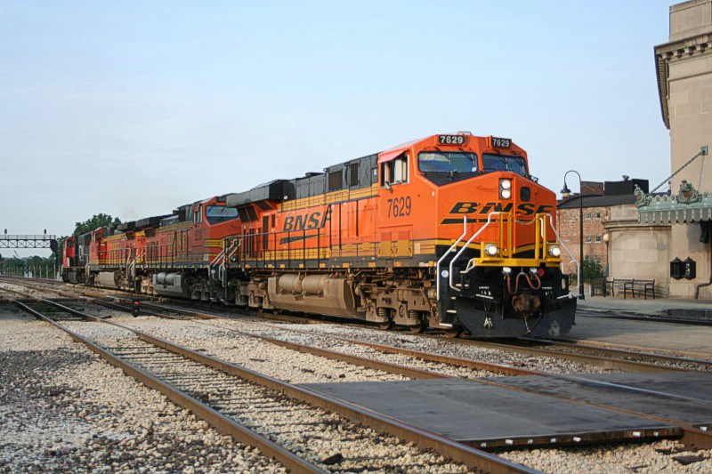 BNSF 7629
